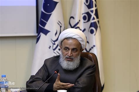 ترتیل‌خوانی را نفی نمی‌کنم صوت