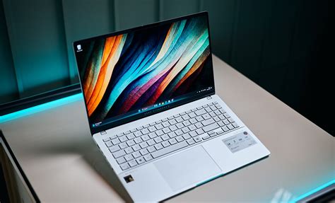 Laptop Terbaik Dengan Kecerdasan Buatan