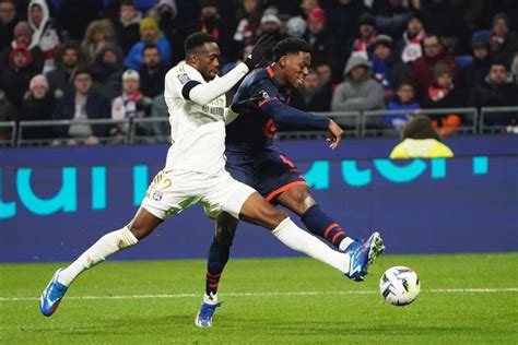 Nuova Big Per Jonathan David Che Beffa Per La Juventus