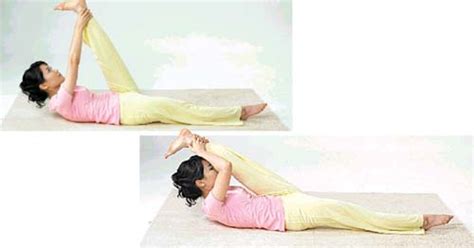 생활속 요가와 명상 30한쪽 다리 잡아당기기