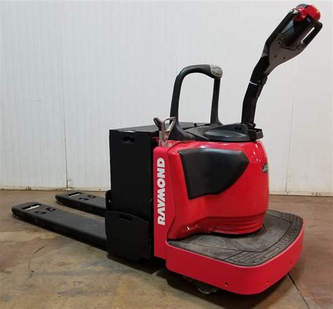 2016 Raymond 8410 Pallet Jack Forklift For Sale 7 596 Hours Toronto On Canada 3717
