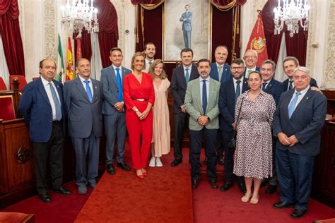 Reunión entre el Alcalde Bruno García y la Permanente del Consejo Local de Hermandades y