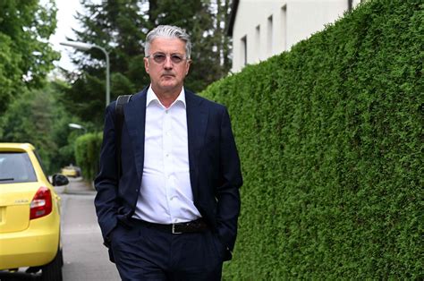 Ex Audi Boss Avoids Jail Time After Dieselgate Confession Daily Sabah