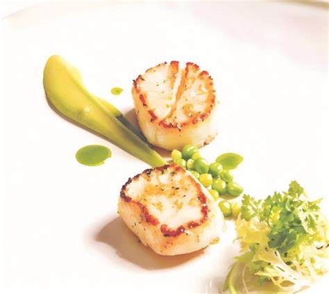 Plating Techniques For Seared Scallops Gc Porcelain