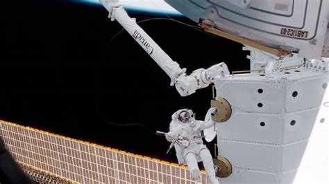 Canadarm2 Was Not Designed To Catch Spacecraft At The Iss Now Its About To Grab Its 50th Space