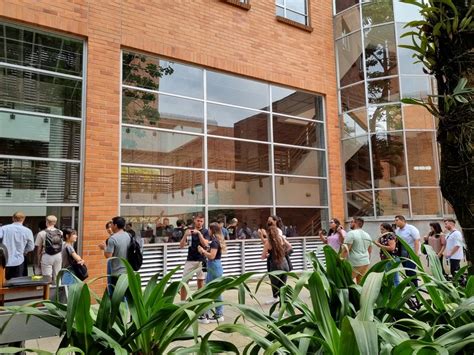 Escándalo Por Video Porno Grabado En Importante Universidad De Medellín