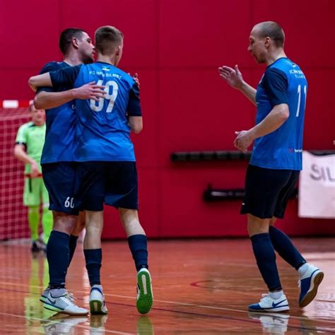 Силламяэский клуб FC NPM Silmet впервые в своей истории вышел в полуфинал