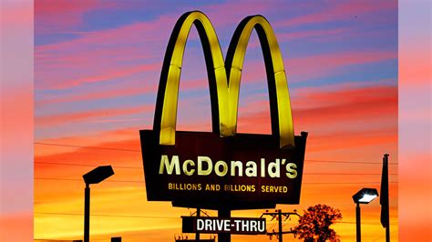 Mcdonalds Revives Dollar Menu With 1 2 3 Items Abc13 Houston