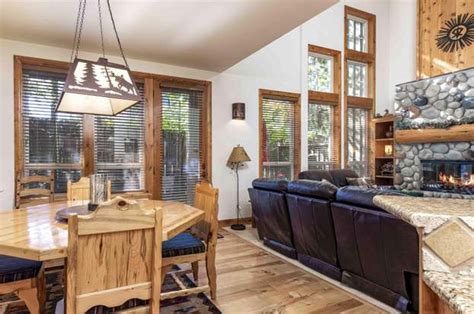 57414 Sun Eagle Ln 4 Sunriver Or 97707 Redfin
