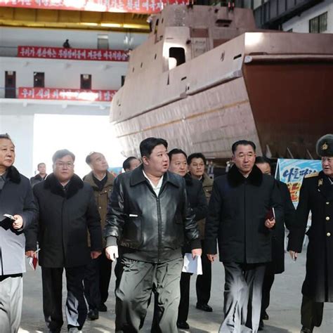 金正恩强调加强朝鲜海军力量的重要性 2024年2月2日 俄罗斯卫星通讯社
