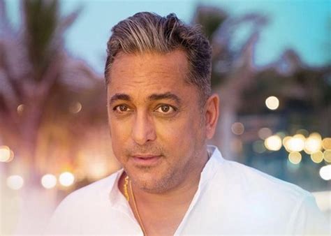 بیوگرافی سیاوش شمس ماجرای اعتیاد و آبروریزی های این خواننده ایران بت اینفو