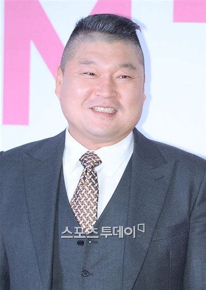 강호동 ‘무릎팍도사 여운혁cp와 Jtbc서 새 예능 기획 중 아시아경제