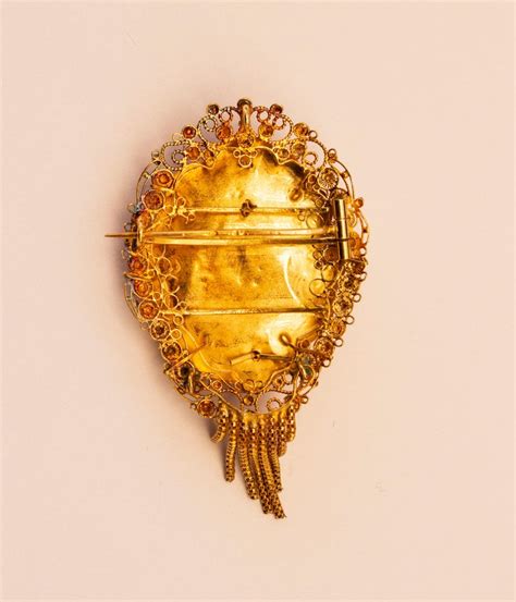 Antique Dutch 14 Karat Yellow Gold Pair Of Earrings With Broochpendant