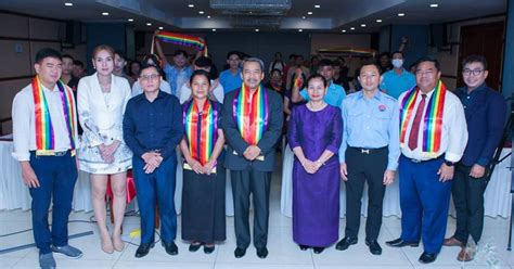 ប្រធានគណៈកម្មាធិការសិទ្ធិមនុស្សកម្ពុជា ចូលរួមចែករំលែកបទពិសោធន៍ ក្នុងការទទួលបានសេវាសុខភាព