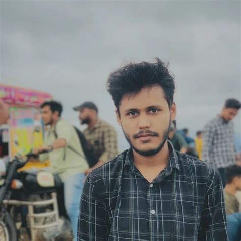‎عبدالوارث‎ Varisclr On Threads