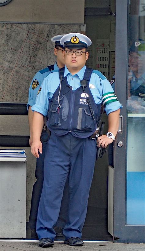 「警察官2」おしゃれまとめの人気アイデア｜pinterest｜太郎 山田 男性警察官 お巡りさん 警察