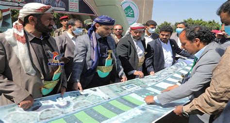 الرئيس المشاط يطلع على تجهيزات ساحة الاحتفال بذكرى المولد النبوي بميدان