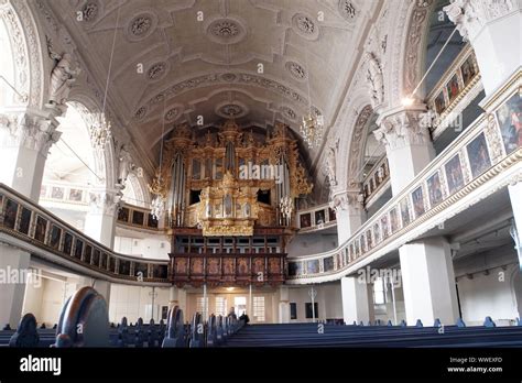 Barocke Evangelische Stadtkirche St Marien Celle Niedersachsen