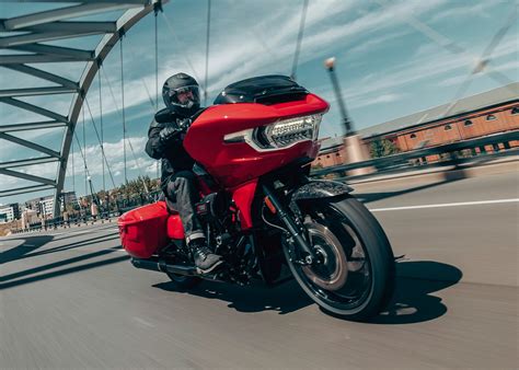 2025 Cvo Road Glide St Motorcycle Harley Davidson Uk