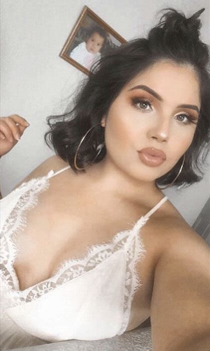 My Girlfriend Is Sexy As Fuck Right Selectives