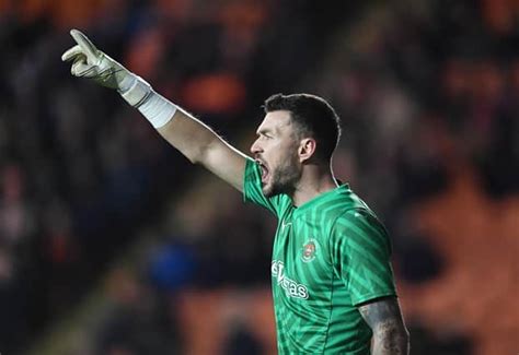 Blackpool 0 0 Bolton Wanderers Seasiders Progress To Efl Trophy Semis
