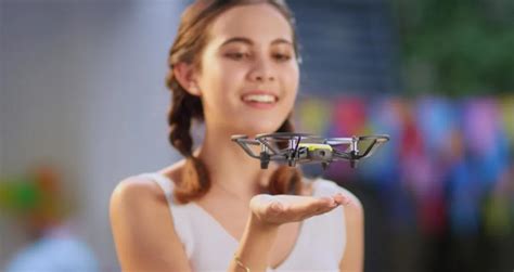 Самый дешевый квадрокоптер DJI Tello выйдет в продажу в марте