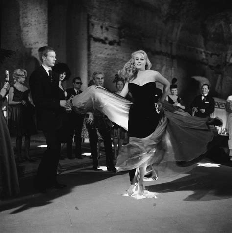 Pin By Anna Maria ﾟ On La Dolce Vita Anita Ekberg La Dolce Vita