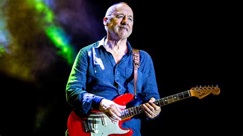 Mark Knopfler Explains How He Unintentionally Became A Songwriter