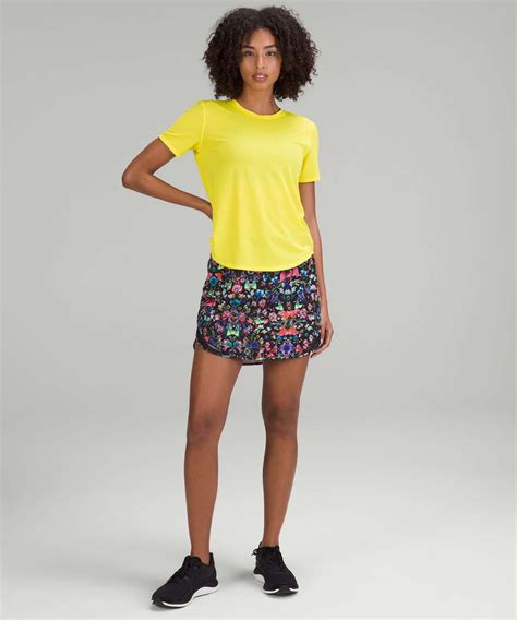 Lululemon Hotty Hot High Rise Skirt Long Flowerscope Black Multi