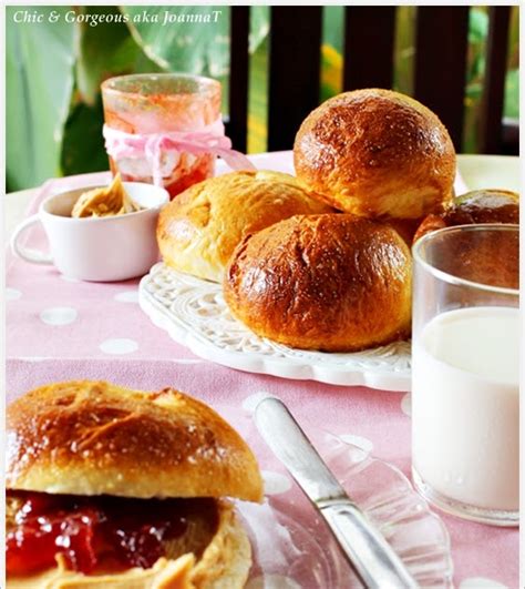 Chic Gorgeous Treats Baking Recipe Juicy Buns Using Leftover Doughnut Dough