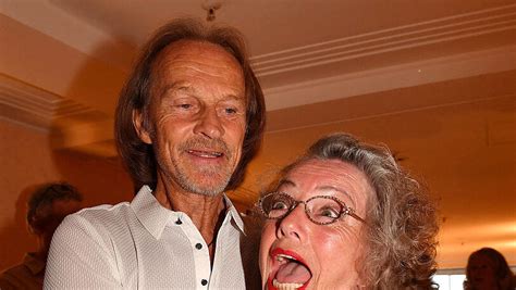 Premiere In München Eisi Gulp überzeugt Als Boandlkramer