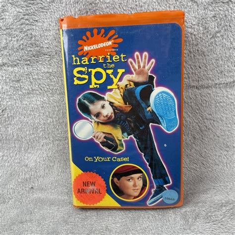 Portable Audio And Video Harriet The Spy Vhs 1996 Nickelodeon Orange