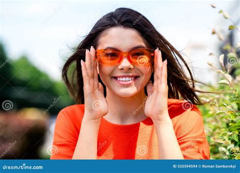 Photo Of Attractive Teen Cheerful Girl Sunglass Summer Vacation Wear