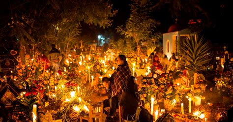 Cuáles Son Las Diferencias Entre La Noche De Ánimas Y El Día De Muertos En Las Tradiciones De
