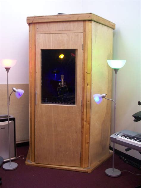 How To Build An Awesome Cheap Diy Vocal Recording Booth Omari Mc