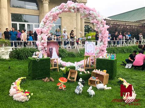 草坪婚礼 高清图片堆糖美图壁纸兴趣社区