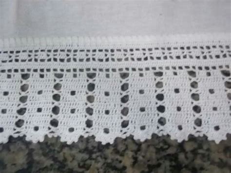 Pin em barrados em croche Padrões de bainhas de crochê Babados de