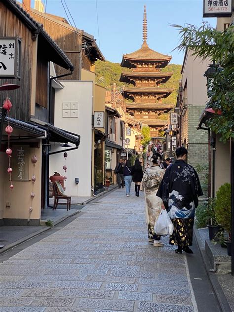 法観寺 八坂の塔 浮世の旅人