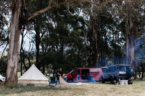Real Wedding Lily And Tom Chapple Vale Vic Ivory Tribe