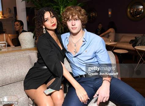 Botnick Photos And Premium High Res Pictures Getty Images