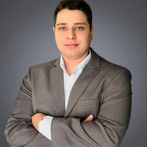 Rafael Perini Coordenador Tributário Axis Do Brasil Linkedin