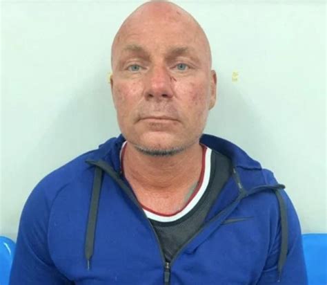 Un Fugitif Interpol Recherché Pour Le Meurtre Dun Britannique à Phuket