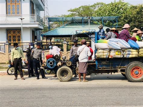 ဓနုဖြူမြို့နယ်တွင် ယာဉ်အန္တရာယ်ကင်းရှင်းရေးအတွက် ယာဉ်စည်းကမ်း၊ လမ်းစည