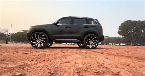 Mahindra Scorpio N With 26 Inch Alloy Wheels Gets Modifications Worth