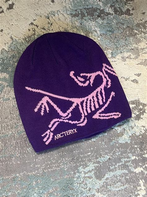 Vintage Arcteryx Fernie Toque Purple Beanie Pink Dinosaur Logo Knit