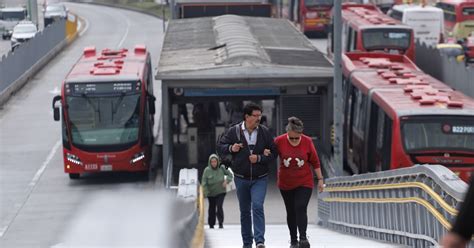 Bus De Transmilenio Se Varó En Plena Hora Pico