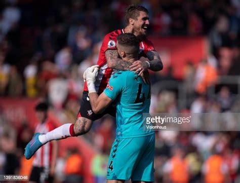 Southampton Goalkeeper Fraser Forster Photos And Premium High Res