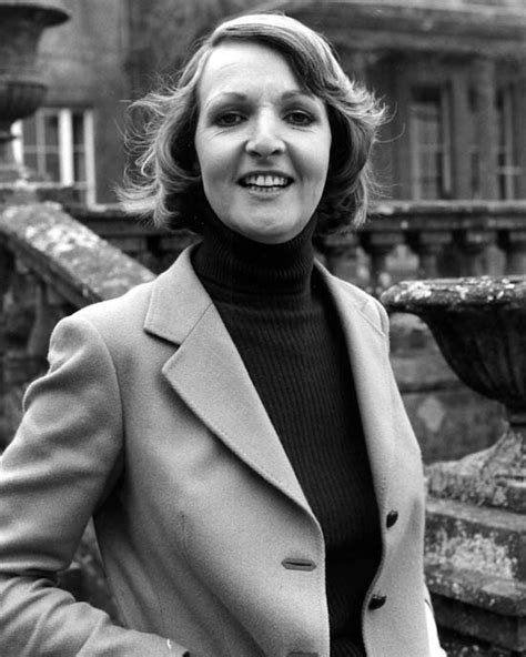 Penelope Keith Poster And Photo 1026953 Free Uk Delivery And Same Day