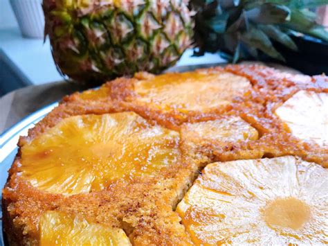 Caramelized Pinepple Cake