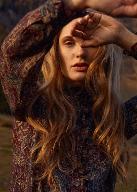 Anna H Amaze Models